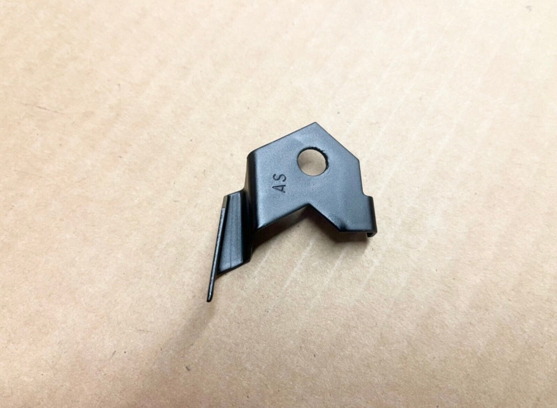 1968-72 Chevelle original GM brake light switch bracket 68 69 70 71 ...